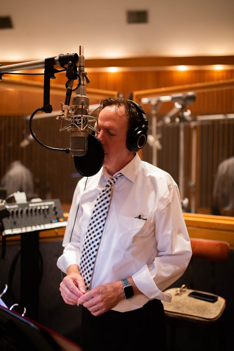 Sinatra Singer London | Sinatra Style Singer London | Sinatra Life